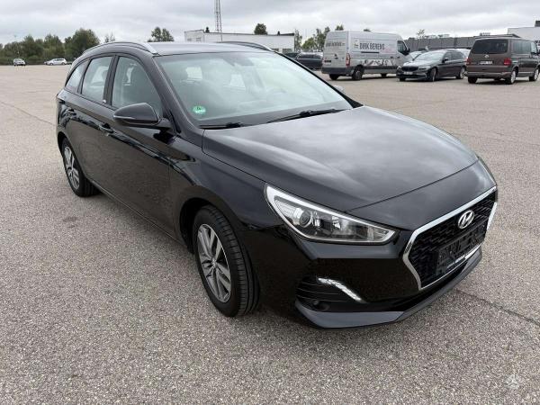Хендай i30 2020 в Мариямполе на AUTOMOTO.COM.LV Черный Хендай i30 2020 в Мариямполе, объемом двигателя 1.60 л и пробегом 230 тыс. км за 6200 €, фото 8 на AUTOMOTO.COM.LV