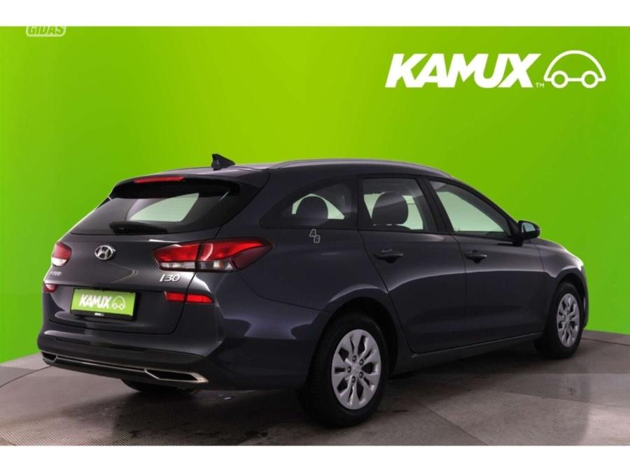 Melns Hyundai i30 2023 Kauņa, ar dzinēja tilpumu 1.00 L un nobraukumu 30 tūkst. km par 22297 €, foto 4 vietnē AUTOMOTO.COM.LV