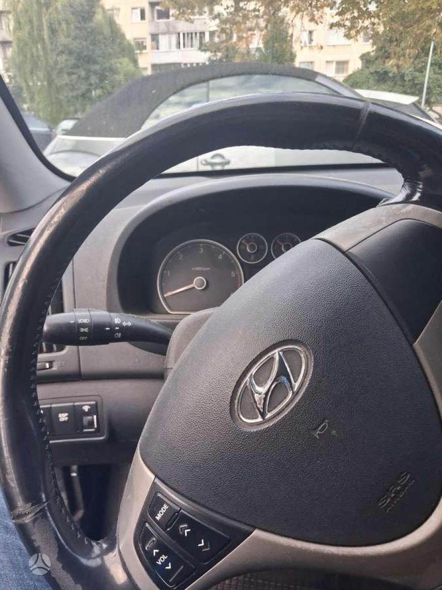 Zils Hyundai i30 2007 Viļņa, ar dzinēja tilpumu 1.58 L un nobraukumu 220 tūkst. km par 700 €, foto 7 vietnē AUTOMOTO.COM.LV