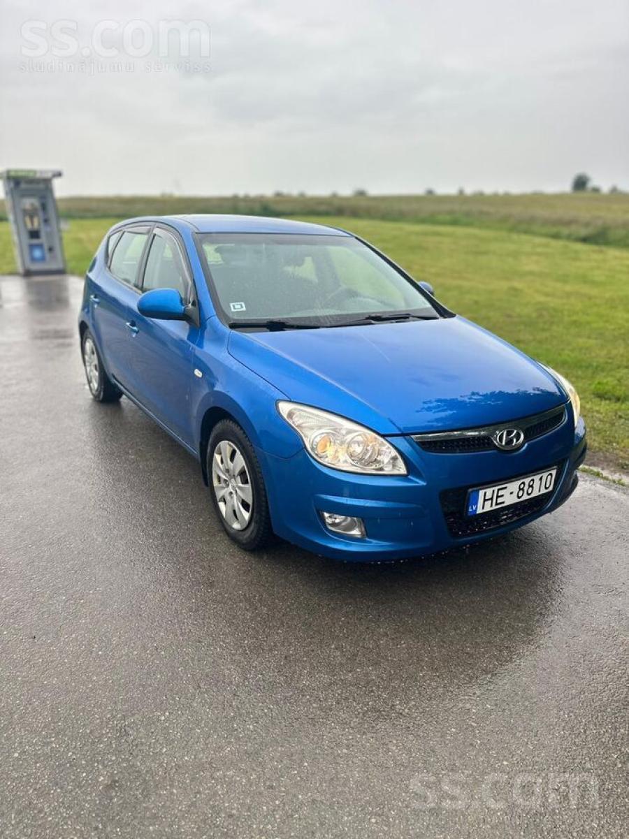 Zils Hyundai i30 2008 Rīga, ar dzinēja tilpumu 1.60 L un nobraukumu 209 tūkst. km par 1950 €, foto 2 vietnē AUTOMOTO.COM.LV