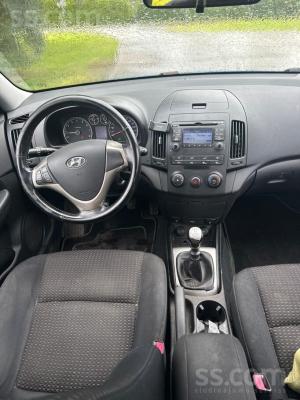 Zils Hyundai i30 2008 Rīga, ar dzinēja tilpumu 1.60 L un nobraukumu 209 tūkst. km par 1950 €, foto 5 vietnē AUTOMOTO.COM.LV