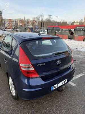 Zils Hyundai i30 2008 Viļņa, ar dzinēja tilpumu 1.58 L un nobraukumu 218 tūkst. km par 2200 €, foto 6 vietnē AUTOMOTO.COM.LV