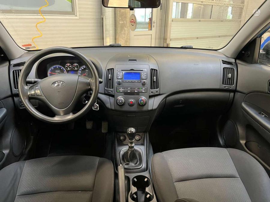Zils Hyundai i30 2008 Viļņa, ar dzinēja tilpumu 1.58 L un nobraukumu 348 tūkst. km par 1499 €, foto 15 vietnē AUTOMOTO.COM.LV