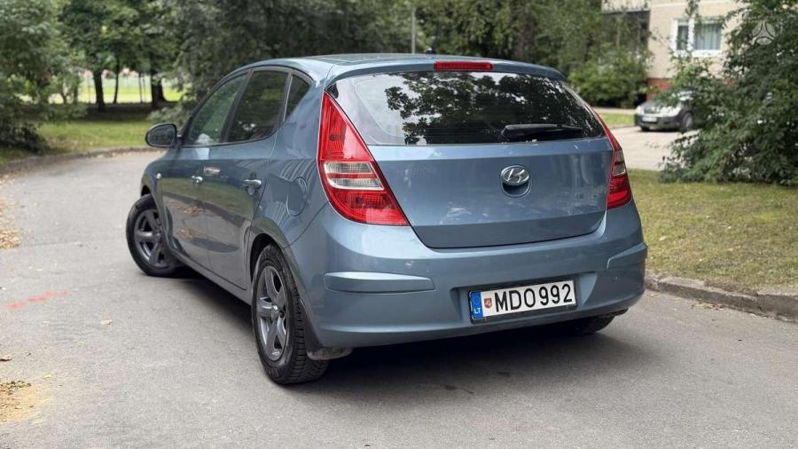 Синий Хендай i30 2009 в Вильнюс, объемом двигателя 1.60 л и пробегом 199 тыс. км за 3300 €, фото 7 на AUTOMOTO.COM.LV
