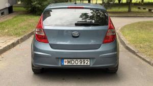 Синий Хендай i30 2009 в Вильнюс, объемом двигателя 1.60 л и пробегом 199 тыс. км за 3300 €, фото 8 на AUTOMOTO.COM.LV