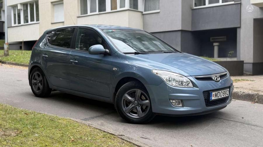 Синий Хендай i30 2009 в Вильнюс, объемом двигателя 1.60 л и пробегом 199 тыс. км за 3300 €, фото 12 на AUTOMOTO.COM.LV
