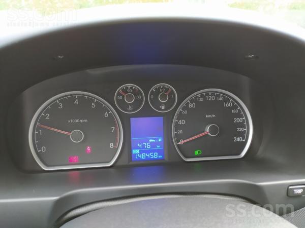 Zils Hyundai i30 2010 Rīga, ar dzinēja tilpumu 1.40 L un nobraukumu 149 tūkst. km par 2600 €, foto 10 vietnē AUTOMOTO.COM.LV