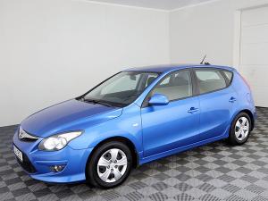 Синий Хендай i30 2010 в Таллин, объемом двигателя 1.40 л и пробегом 92 тыс. км за 2499 €, фото 3 на AUTOMOTO.COM.LV