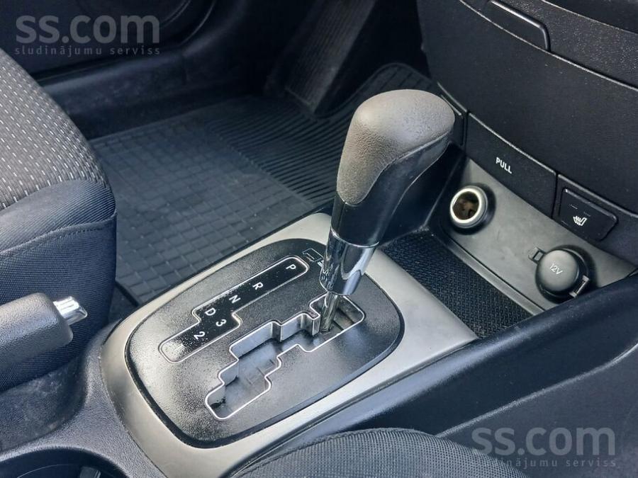 Zils Hyundai i30 2010 Rīga, ar dzinēja tilpumu 1.60 L un nobraukumu 0 tūkst. km par 2690 €, foto 14 vietnē AUTOMOTO.COM.LV