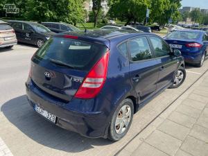 Zils Hyundai i30 2011 Viļņa, ar dzinēja tilpumu 1.60 L un nobraukumu 250 tūkst. km par 1450 €, foto 5 vietnē AUTOMOTO.COM.LV