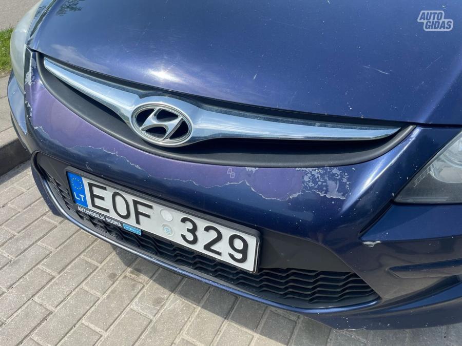 Zils Hyundai i30 2011 Viļņa, ar dzinēja tilpumu 1.60 L un nobraukumu 250 tūkst. km par 1450 €, foto 13 vietnē AUTOMOTO.COM.LV