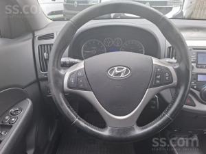 Синий Хендай i30 2011 в Рига, объемом двигателя 1.30 л и пробегом 217 тыс. км за 2500 €, фото 19 на AUTOMOTO.COM.LV