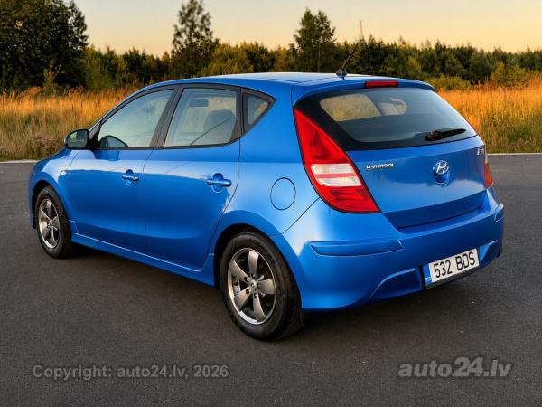 Синий Хендай i30 2011 в Таллин, объемом двигателя 1.40 л и пробегом 110 тыс. км за 2990 €, фото 4 на AUTOMOTO.COM.LV