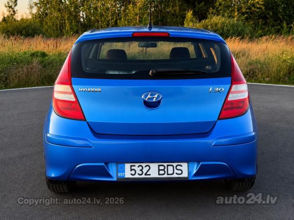 Синий Хендай i30 2011 в Таллин, объемом двигателя 1.40 л и пробегом 110 тыс. км за 2990 €, фото 5 на AUTOMOTO.COM.LV