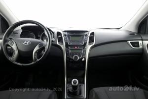 Blue Hyundai i30 2012 in Tallinn, with an engine capacity of 1.60 L and mileage of 296 thousand km for 2499 €, photo 6 on AUTOMOTO.COM.LV
