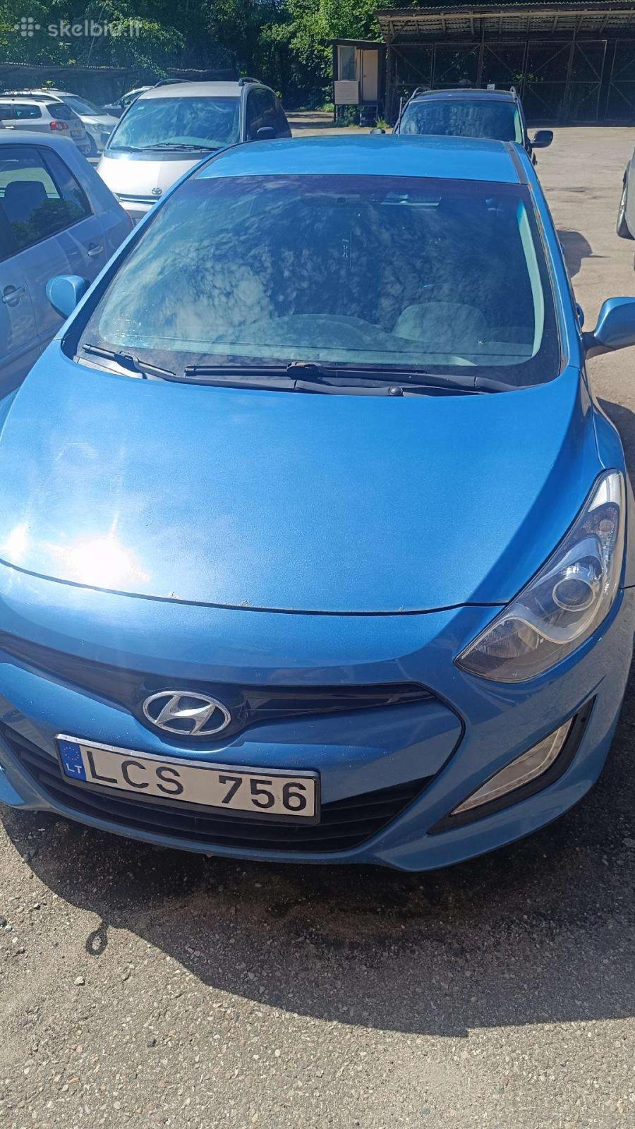 Blue Hyundai i30 2012 in Vilnius, with an engine capacity of 1.40 L and mileage of 267 thousand km for 2200 €, photo 7 on AUTOMOTO.COM.LV