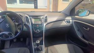 Blue Hyundai i30 2012 in Vilnius, with an engine capacity of 1.40 L and mileage of 267 thousand km for 2200 €, photo 11 on AUTOMOTO.COM.LV