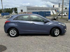 Blue Hyundai i30 2012 in Marijampole, with an engine capacity of 1.59 L and mileage of 179 thousand km for 5900 €, photo 7 on AUTOMOTO.COM.LV