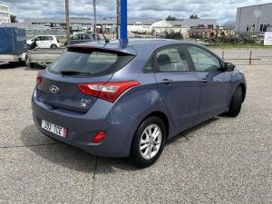 Blue Hyundai i30 2012 in Marijampole, with an engine capacity of 1.59 L and mileage of 179 thousand km for 5900 €, photo 8 on AUTOMOTO.COM.LV