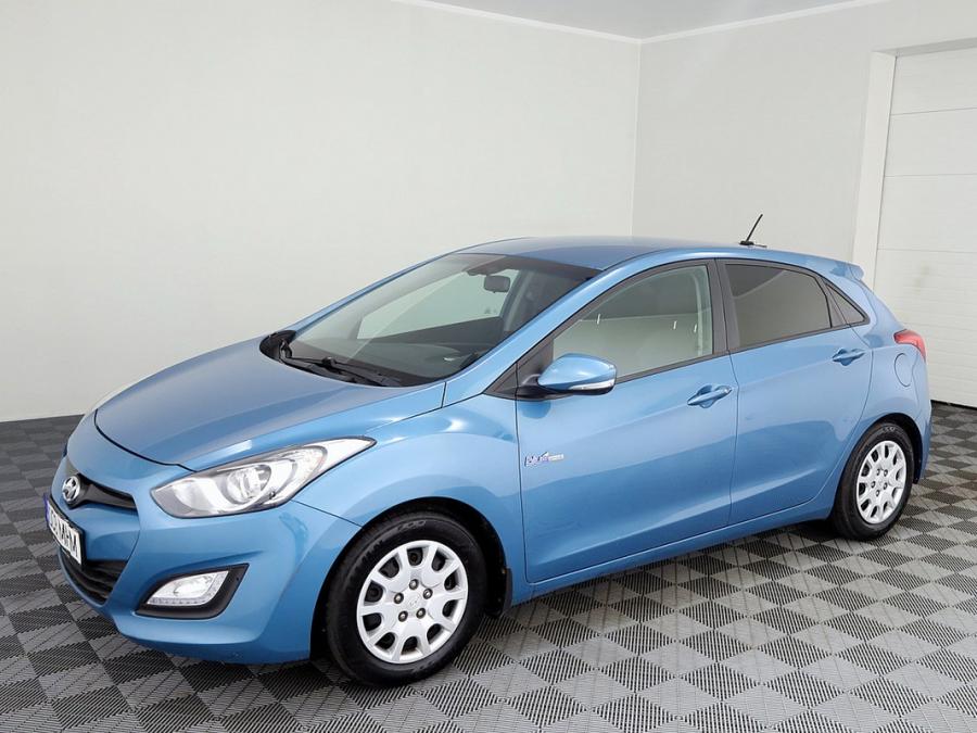 Синий Хендай i30 2012 в Таллин, объемом двигателя 1.60 л и пробегом 296 тыс. км за 2199 €, фото 10 на AUTOMOTO.COM.LV