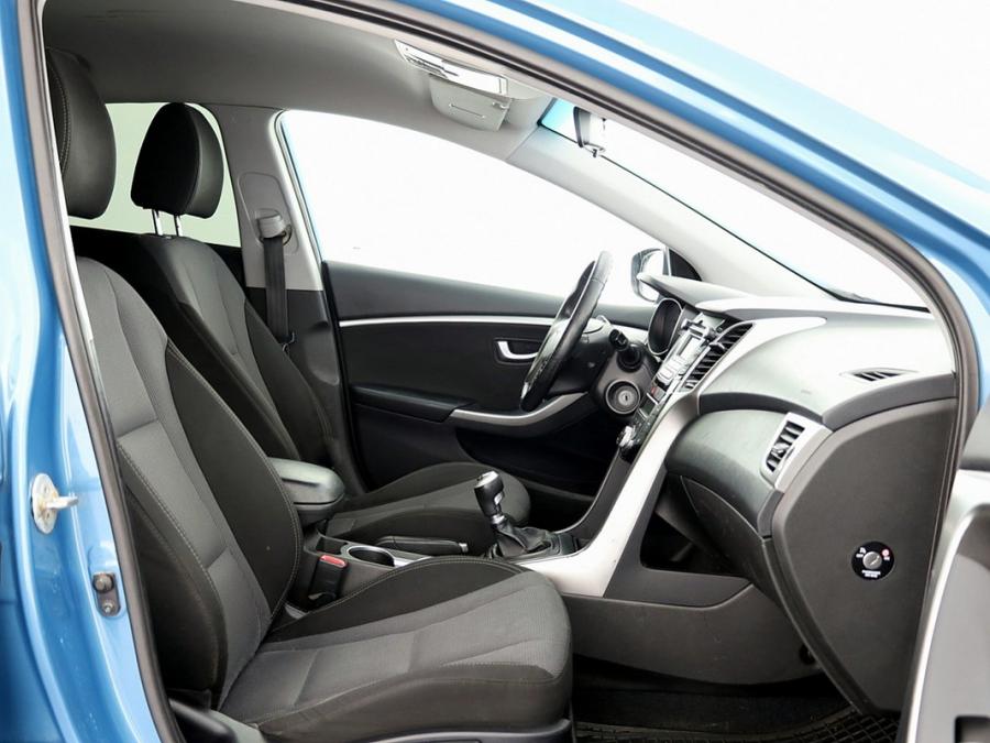 Синий Хендай i30 2012 в Таллин, объемом двигателя 1.60 л и пробегом 296 тыс. км за 2199 €, фото 14 на AUTOMOTO.COM.LV