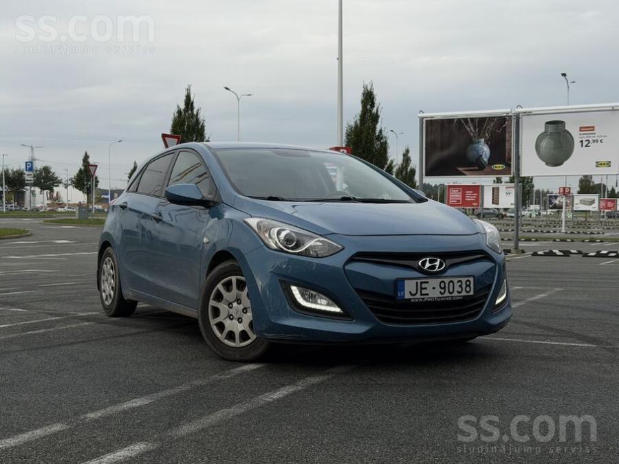 Zils Hyundai i30 2013 Rīga, ar dzinēja tilpumu 1.40 L un nobraukumu 166 tūkst. km par 4200 €, foto 3 vietnē AUTOMOTO.COM.LV
