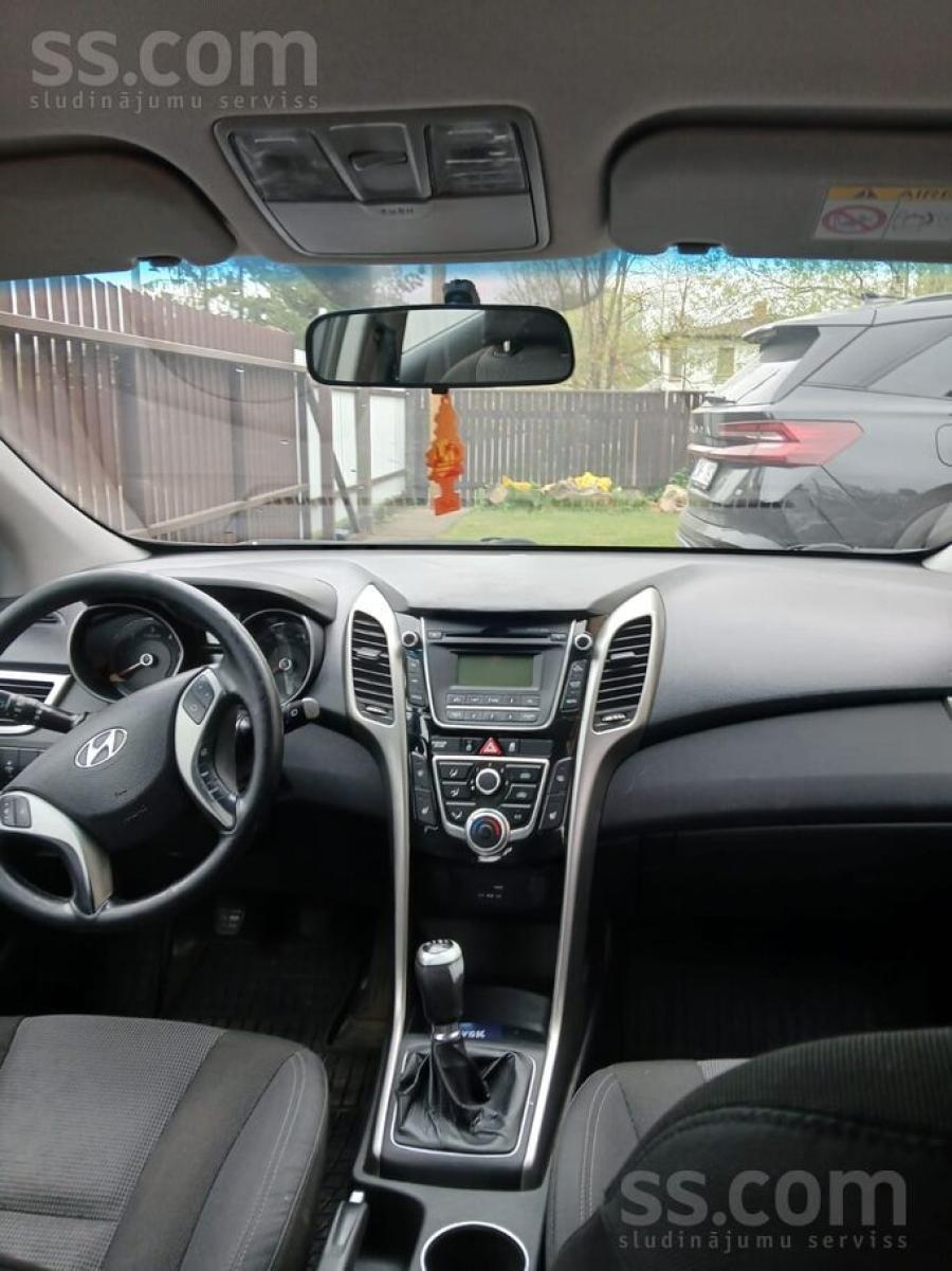 Zils Hyundai i30 2016 Rīga, ar dzinēja tilpumu 1.40 L un nobraukumu 397 tūkst. km par 3350 €, foto 5 vietnē AUTOMOTO.COM.LV