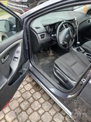 Zils Hyundai i30 2016 Rīga, ar dzinēja tilpumu 1.40 L un nobraukumu 397 tūkst. km par 2900 €, foto 6 vietnē AUTOMOTO.COM.LV