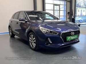 Zils Hyundai i30 2017 Tallina, ar dzinēja tilpumu 1.40 L un nobraukumu 95 tūkst. km par 10900 €, foto 2 vietnē AUTOMOTO.COM.LV
