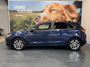 Zils Hyundai i30 2017 Tallina, ar dzinēja tilpumu 1.40 L un nobraukumu 95 tūkst. km par 10900 €, foto 23 vietnē AUTOMOTO.COM.LV
