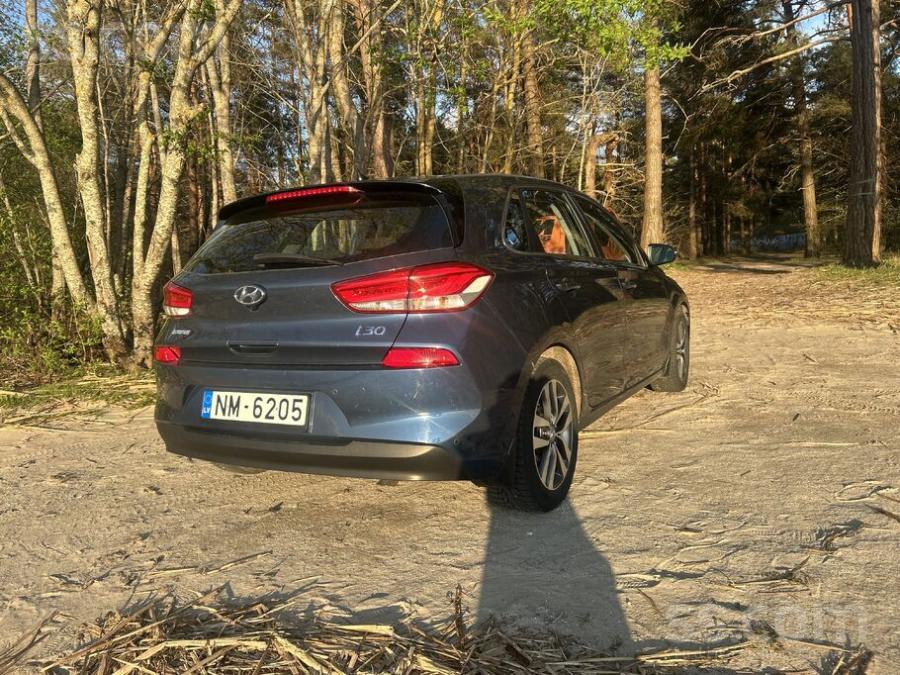 Синий Хендай i30 2017 в Рига, объемом двигателя 1.00 л и пробегом 174 тыс. км за 6200 €, фото 5 на AUTOMOTO.COM.LV