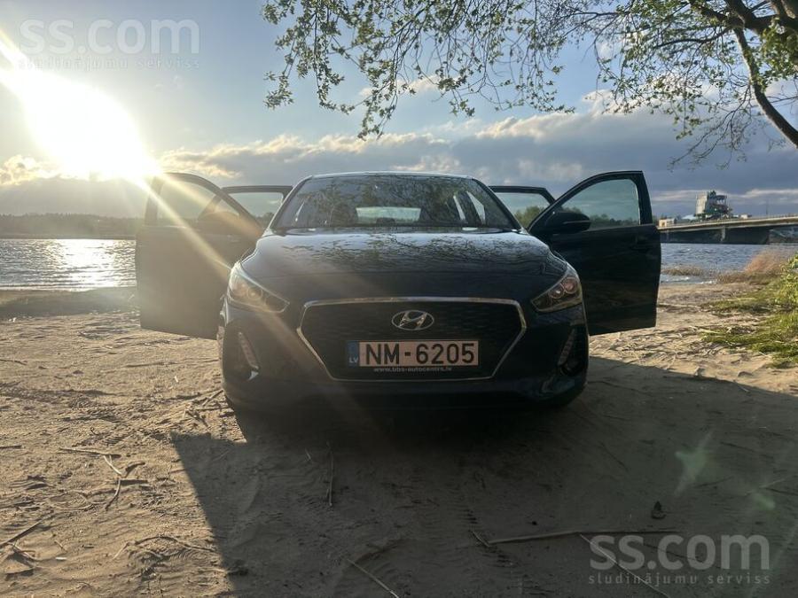 Zils Hyundai i30 2017 Rīga, ar dzinēja tilpumu 1.00 L un nobraukumu 174 tūkst. km par 7200 €, foto 8 vietnē AUTOMOTO.COM.LV