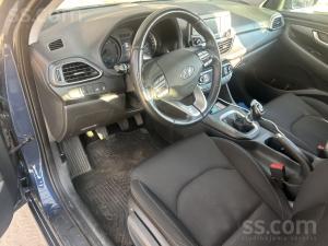 Zils Hyundai i30 2017 Rīga, ar dzinēja tilpumu 1.00 L un nobraukumu 174 tūkst. km par 7200 €, foto 12 vietnē AUTOMOTO.COM.LV