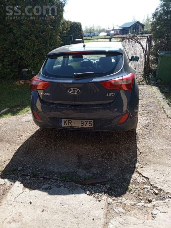 Zils Hyundai i30 2017 Rīga, ar dzinēja tilpumu 1.40 L un nobraukumu 134 tūkst. km par 8200 €, foto 3 vietnē AUTOMOTO.COM.LV
