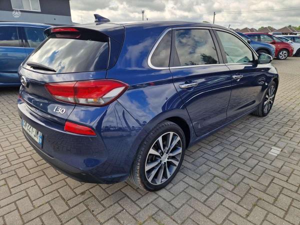 Zils Hyundai i30 2018 Tauragė, ar dzinēja tilpumu 1.58 L un nobraukumu 240 tūkst. km par 6400 €, foto 4 vietnē AUTOMOTO.COM.LV