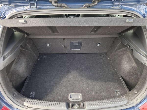 Zils Hyundai i30 2018 Tauragė, ar dzinēja tilpumu 1.58 L un nobraukumu 240 tūkst. km par 6400 €, foto 7 vietnē AUTOMOTO.COM.LV