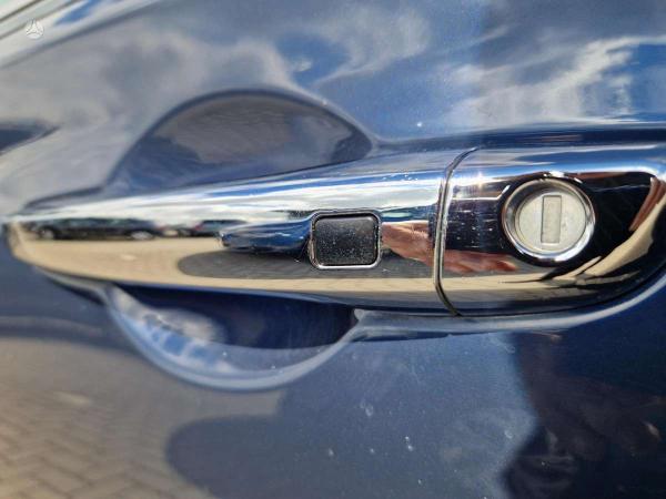 Zils Hyundai i30 2018 Tauragė, ar dzinēja tilpumu 1.58 L un nobraukumu 240 tūkst. km par 6400 €, foto 10 vietnē AUTOMOTO.COM.LV
