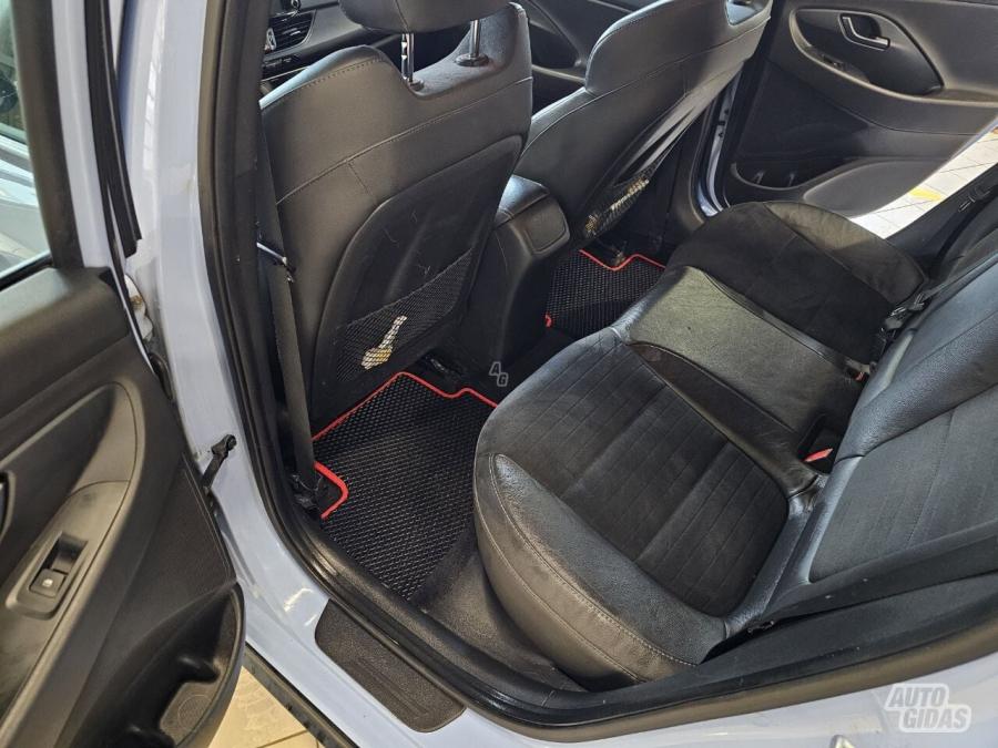Zils Hyundai i30 2019 Viļņa, ar dzinēja tilpumu 2.00 L un nobraukumu 145 tūkst. km par 19500 €, foto 8 vietnē AUTOMOTO.COM.LV