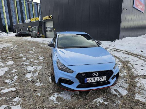Blue Hyundai i30 2019 in Vilnius, with an engine capacity of 2.00 L and mileage of 145 thousand km for 19500 €, photo 4 on AUTOMOTO.COM.LV