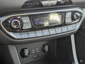 Zils Hyundai i30 2019 Kauņa, ar dzinēja tilpumu 2.00 L un nobraukumu 82 tūkst. km par 20000 €, foto 10 vietnē AUTOMOTO.COM.LV