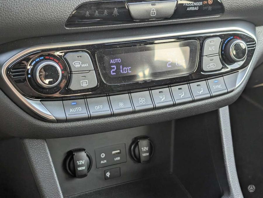 Zils Hyundai i30 2019 Kauņa, ar dzinēja tilpumu 2.00 L un nobraukumu 82 tūkst. km par 20000 €, foto 10 vietnē AUTOMOTO.COM.LV