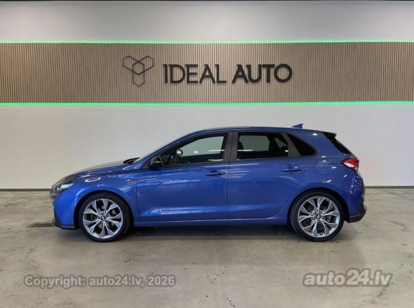 Zils Hyundai i30 2021 Tallina, ar dzinēja tilpumu 1.40 L un nobraukumu 97 tūkst. km par 16490 €, foto 2 vietnē AUTOMOTO.COM.LV