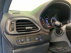Синий Хендай i30 2021 в Таллин, объемом двигателя 1.40 л и пробегом 97 тыс. км за 16490 €, фото 20 на AUTOMOTO.COM.LV