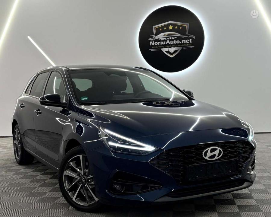 Zils Hyundai i30 2024 Marijampole, ar dzinēja tilpumu 1.00 L un nobraukumu 7 tūkst. km par 14999 €, foto 1 vietnē AUTOMOTO.COM.LV