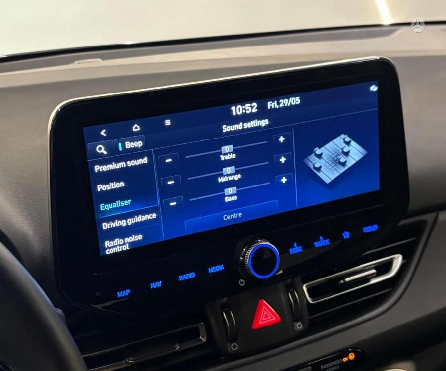 Zils Hyundai i30 2024 Marijampole, ar dzinēja tilpumu 1.00 L un nobraukumu 7 tūkst. km par 14999 €, foto 16 vietnē AUTOMOTO.COM.LV