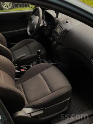Zils Hyundai i30 2009 Rīga, ar dzinēja tilpumu 1.60 L un nobraukumu 324 tūkst. km par 1050 €, foto 6 vietnē AUTOMOTO.COM.LV