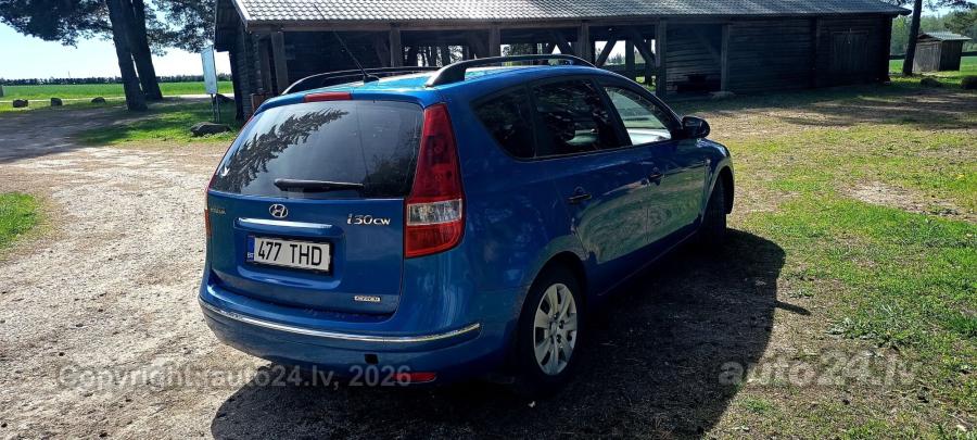 Blue Hyundai i30 2008 in Tallinn, with an engine capacity of 1.60 L and mileage of 253 thousand km for 3100 €, photo 5 on AUTOMOTO.COM.LV