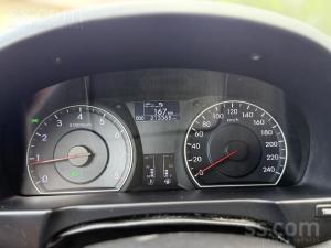 Blue Hyundai i30 2011 in Cesis, with an engine capacity of 1.60 L and mileage of 213 thousand km for 2500 €, photo 9 on AUTOMOTO.COM.LV