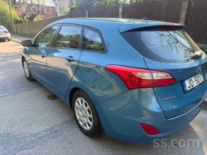 Blue Hyundai i30 2012 in Riga, with an engine capacity of 1.40 L and mileage of 151 thousand km for 4500 €, photo 7 on AUTOMOTO.COM.LV