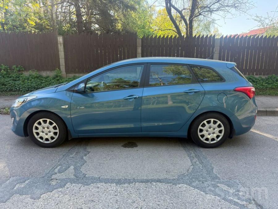 Blue Hyundai i30 2012 in Riga, with an engine capacity of 1.40 L and mileage of 151 thousand km for 4500 €, photo 8 on AUTOMOTO.COM.LV